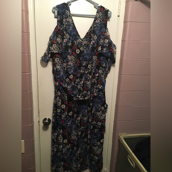 Woman Within | Dresses | Red White And Blue Floral Dress | Poshmark